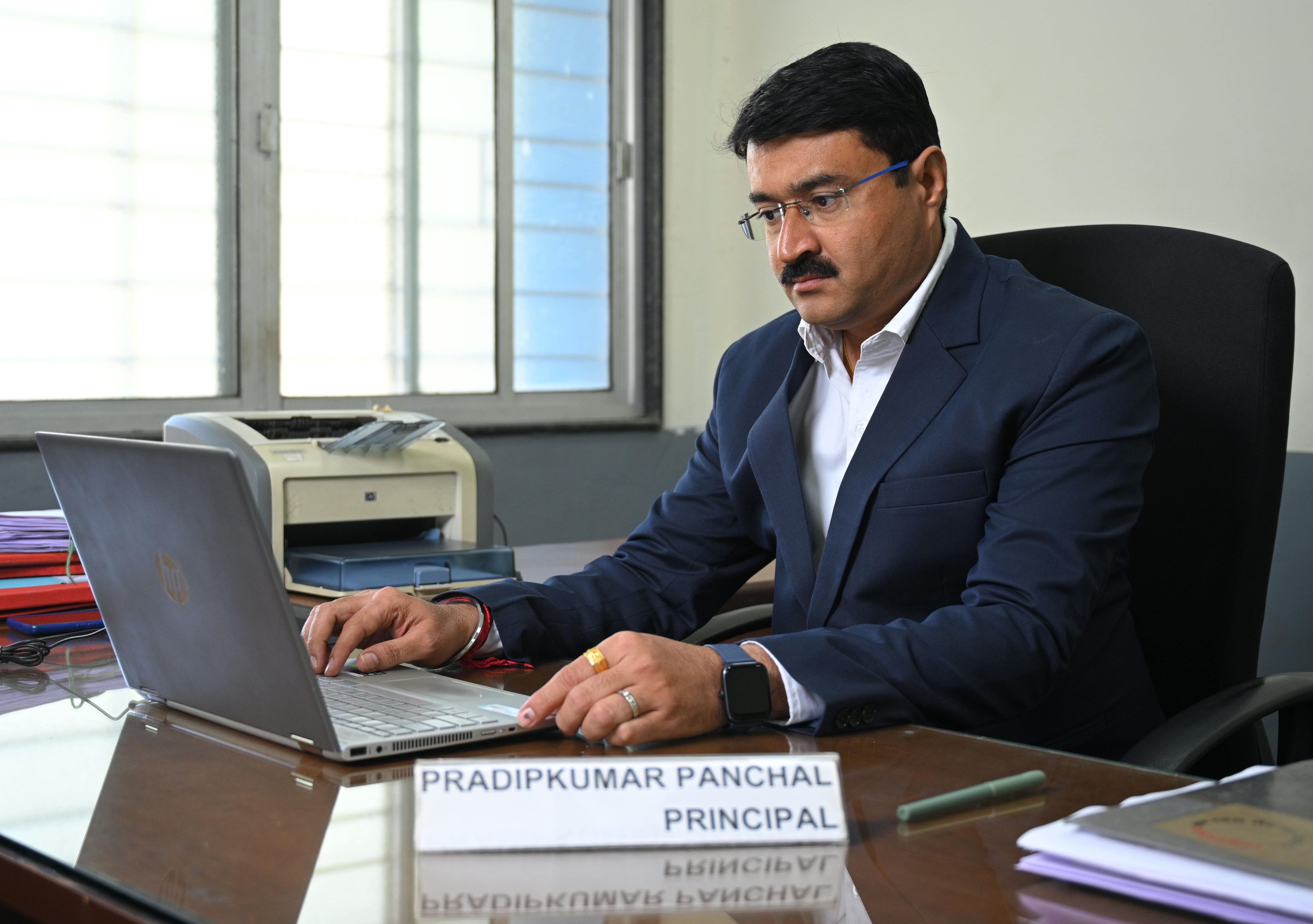 J V PATEL GIA ITI KARAMSAD 611